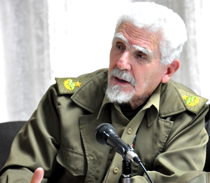 Preside Ramiro Valdés reunión en Bayamo del Consejo de la Cuenca del ...